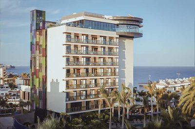 Top 8 Recommended Trans-Friendly Hotels to Stay At