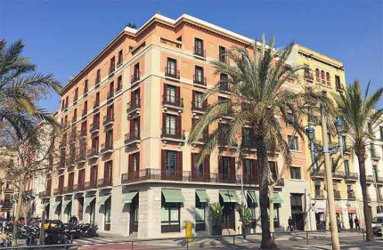 Top 8 Recommended Trans-Friendly Hotels to Stay At